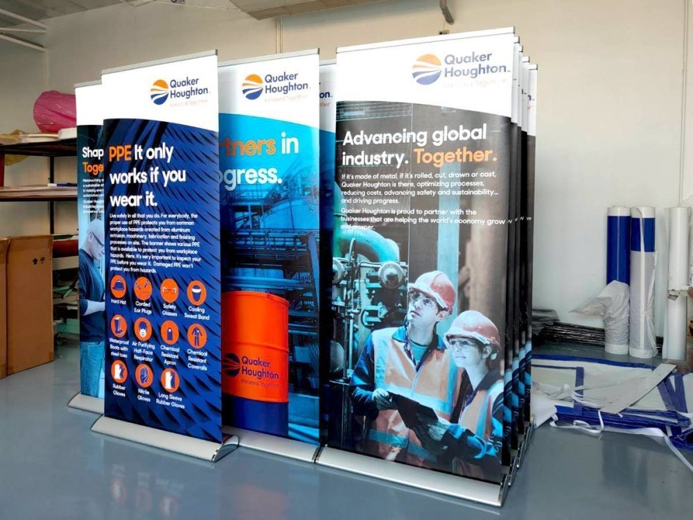 Roll Up Sign | Pull Up Banner | Good quality sign with strong base ...