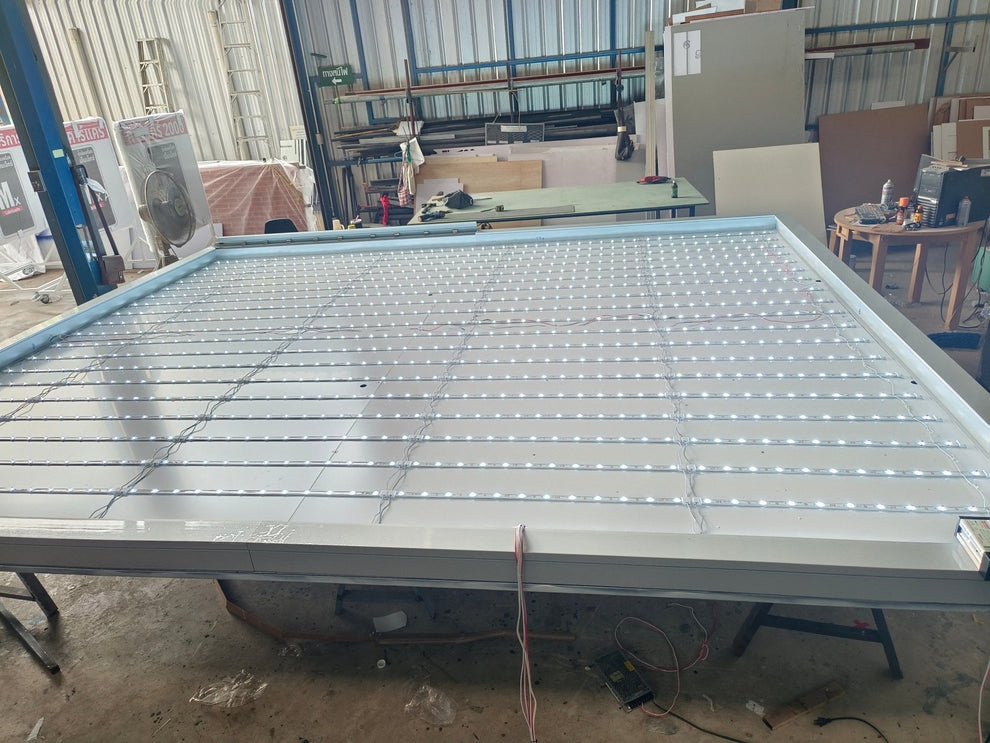 LED Light Signs, Light Boxes, Aluminum Frames | OCTOPUS MEDIA SOLUTIONS