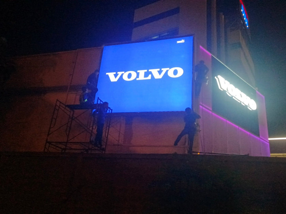 LED Light Signs, Light Boxes, Aluminum Frames | OCTOPUS MEDIA SOLUTIONS